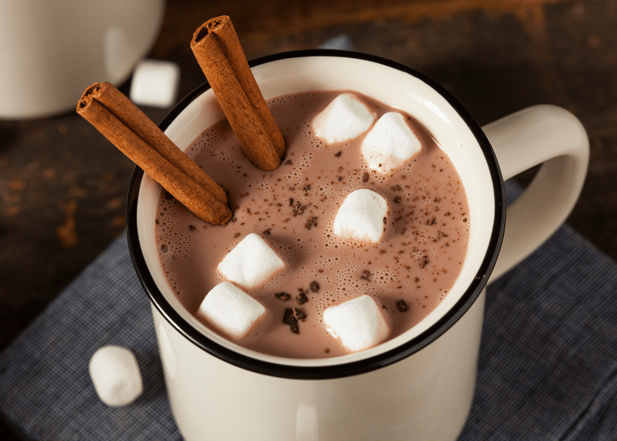 5 Autumn Drinks To Make at Home for the Whole Family!